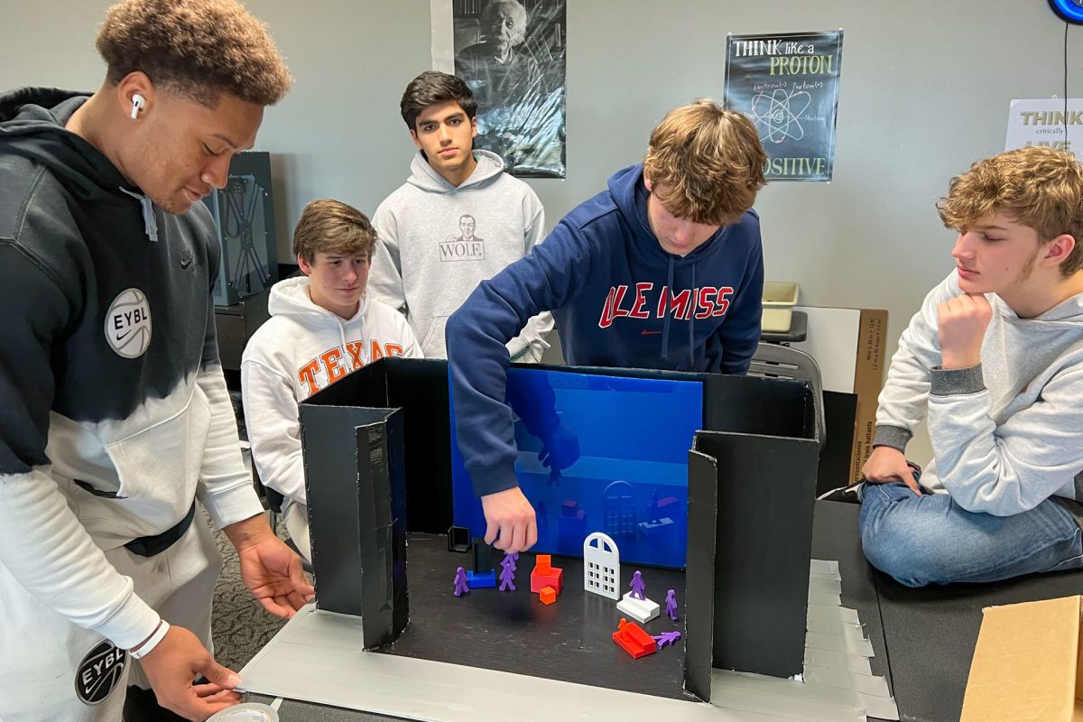 3D Printing the Hello, Dolly! Set | News Details
