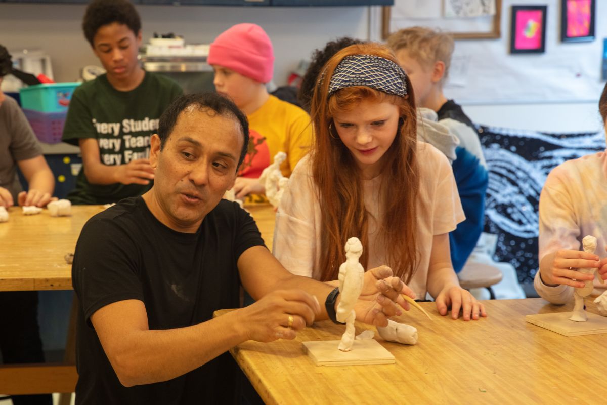 6th Grade Makes Sculptures Guided by Calhoun Parent & Artist | [Linked ...