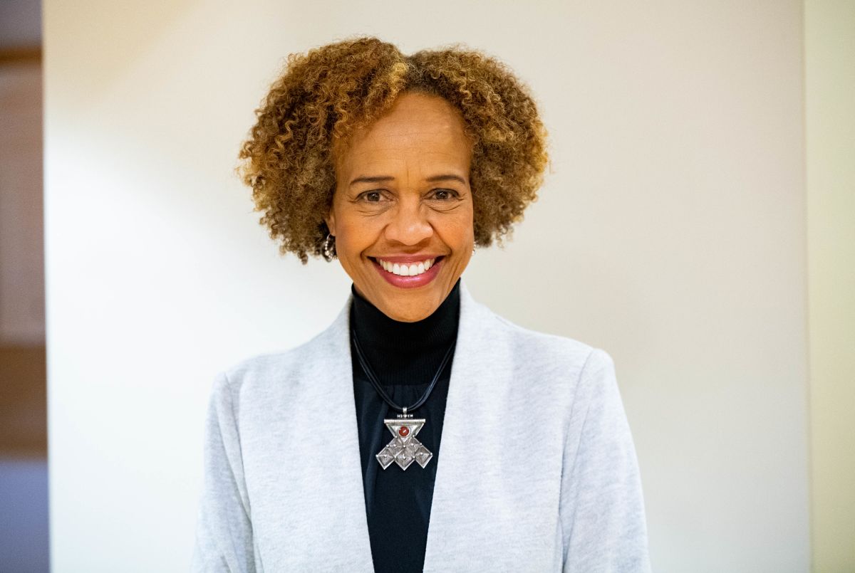 Former U.S. Ambassador Bisa Williams ’72 is NMH’s 2023 Commencement ...