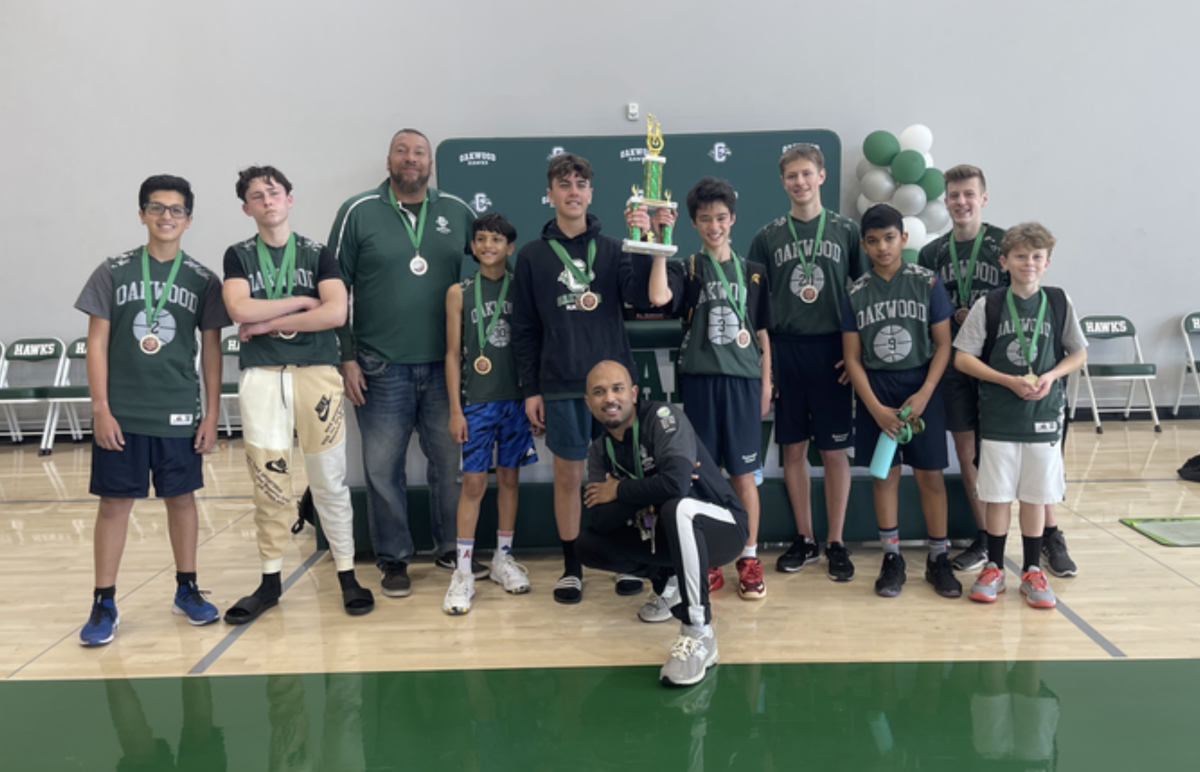 Oakwood Hawks 8th Grade Boys Basketball Team Wins Championship Trophy ...