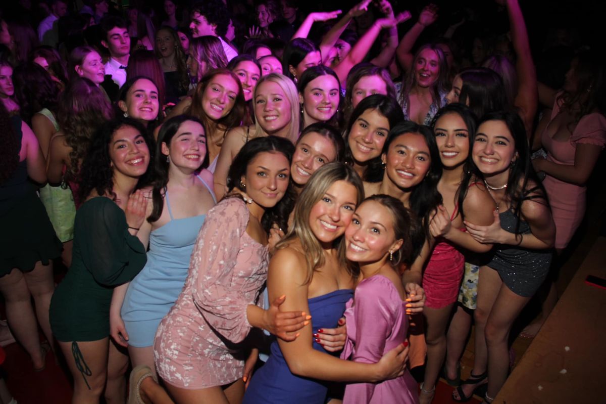 Students enjoy Spring Formal | School News