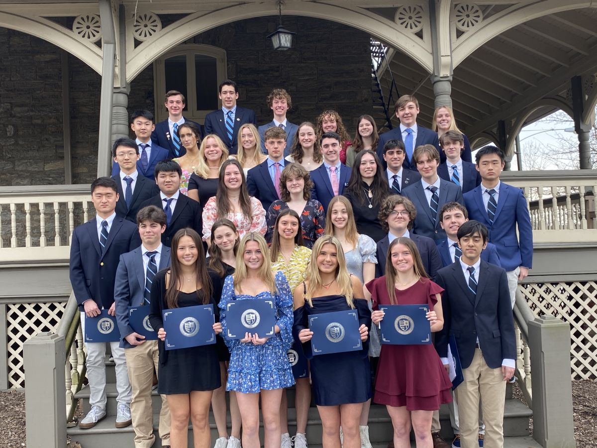 Cum Laude Society Ceremony Honors Top Students | News Stories - SCH