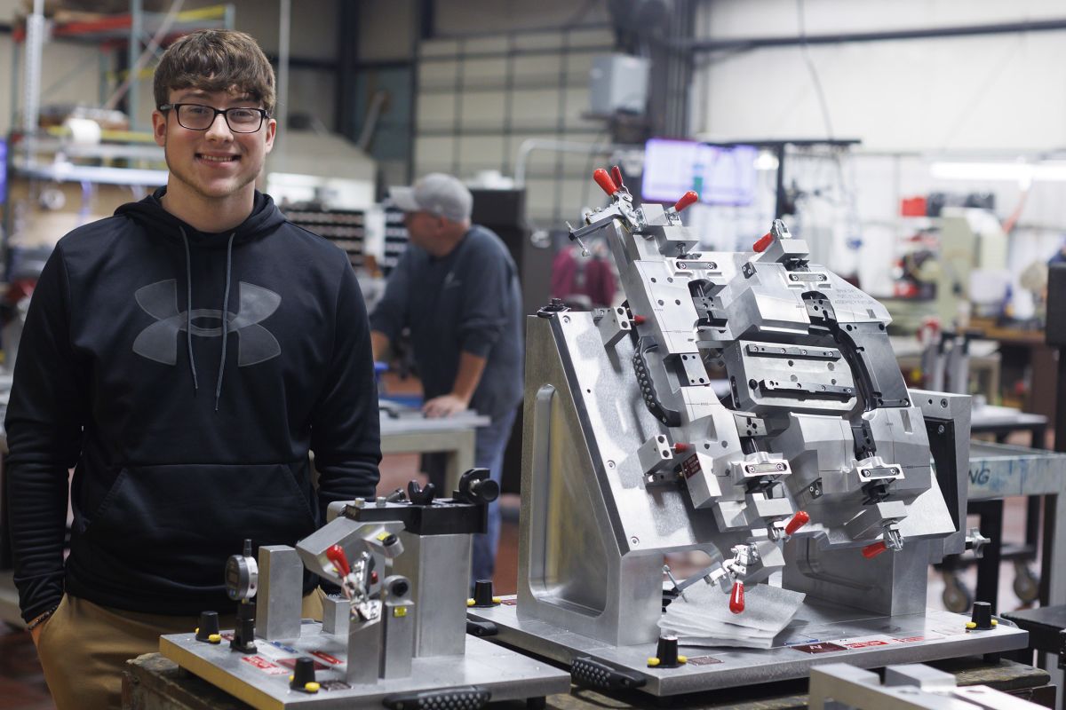 SENIOR STORIES: Brenden Clendening | news-details