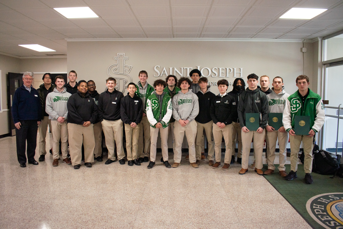 Saint Joe's Recognizes Success of Winter Sports Athletes | Announcements
