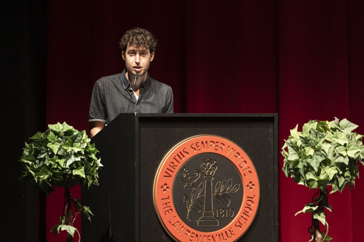 Max Stossel Shares Healthier Approaches to Using Social Media | News Detail