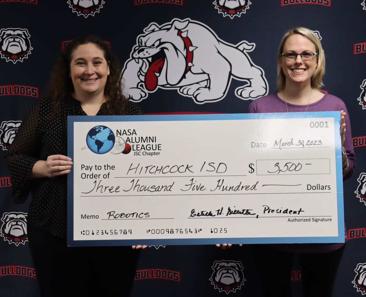 Hitchcock ISD robotics team receives grant from NASA Alumni League - JSC Chapter | Full Article