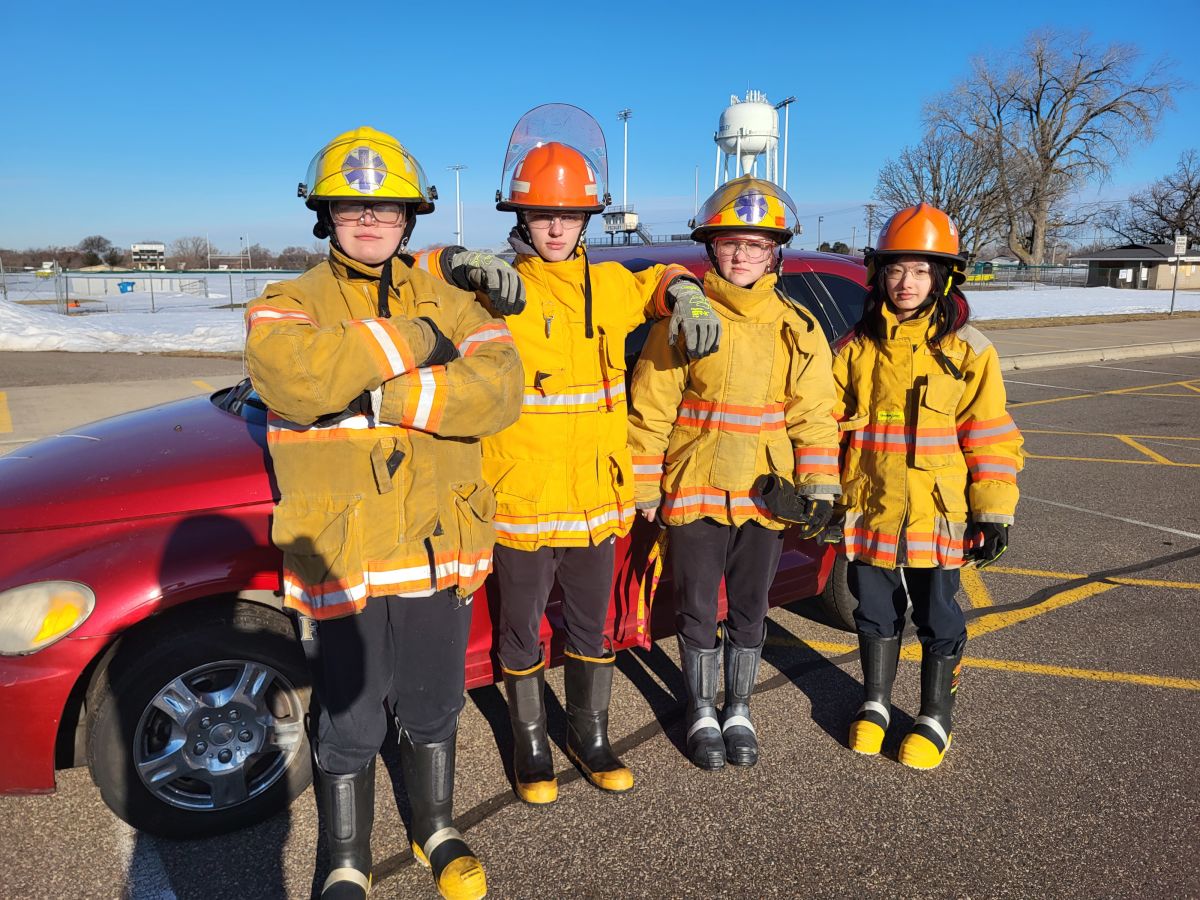 FHS students get real life rescue experience in EMR/EMT classes | News Post