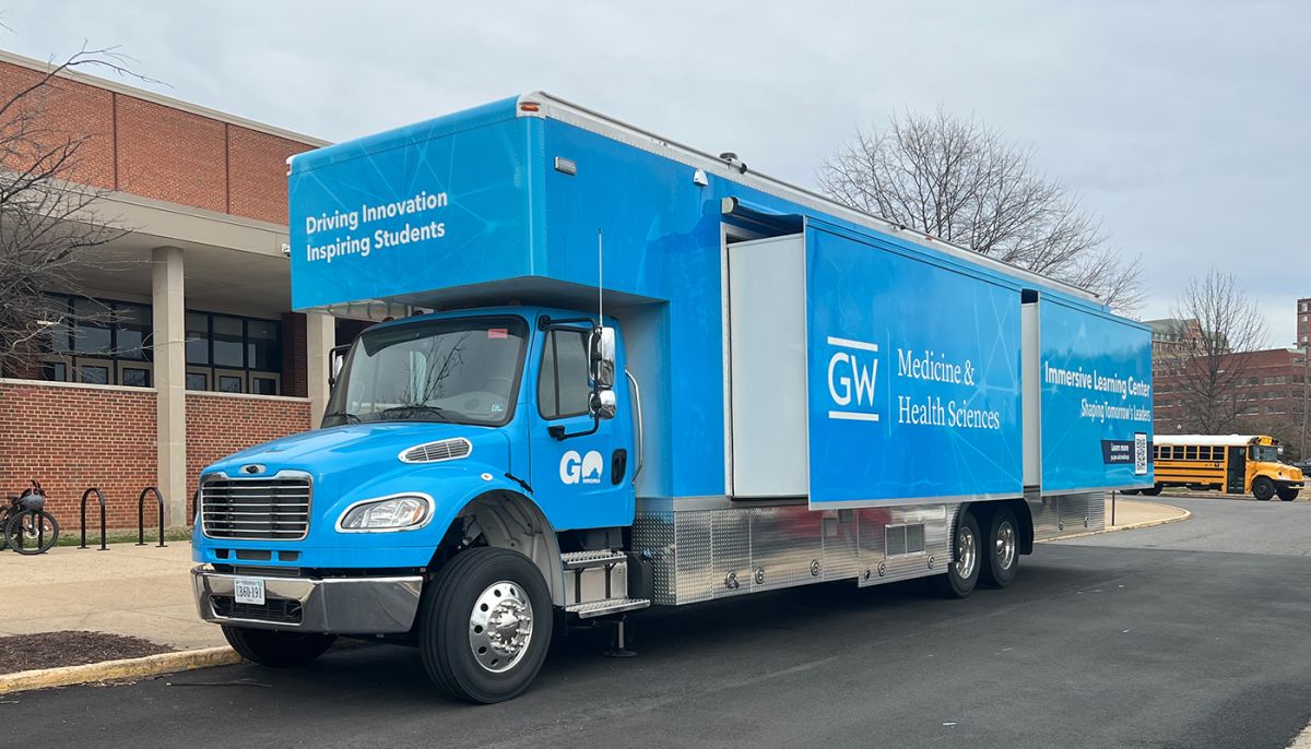 Lab on Wheels Brings STEM-H Opportunities to ACPS Middle School ...