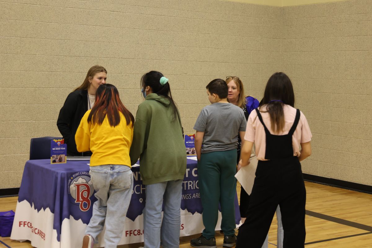 CMS Students Help Plan Career Day | News Details