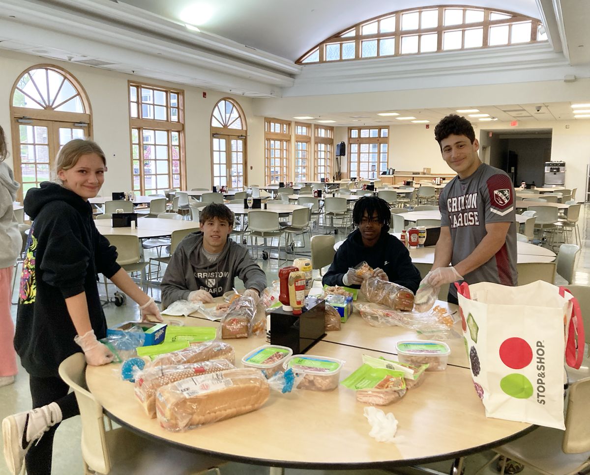 Upper School Students Volunteer with Bridges Outreach | Morristown ...