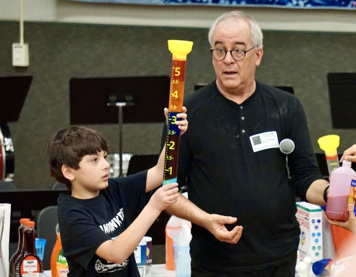 'Magic' of Science Marvels Students at Merion | Article