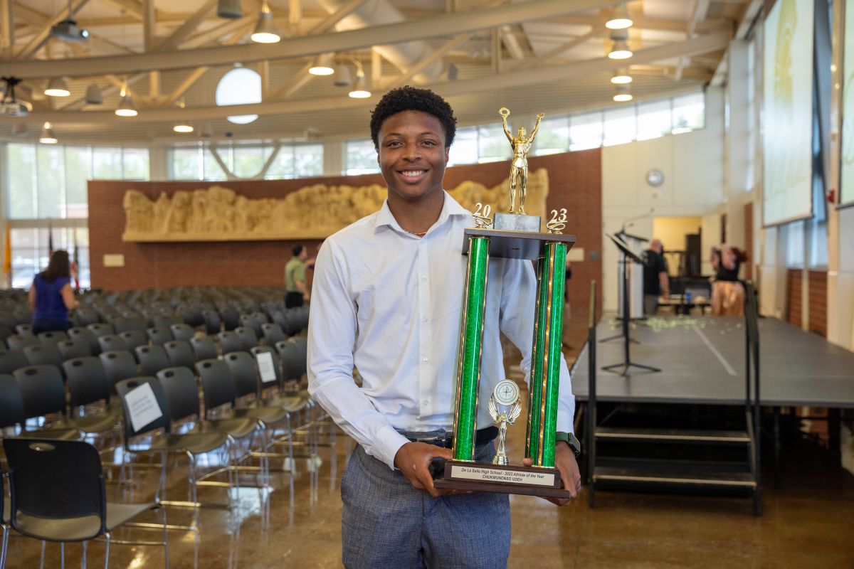 Chukwunonso Udeh Named De La Salle Athlete of the Year for 2022-23 ...