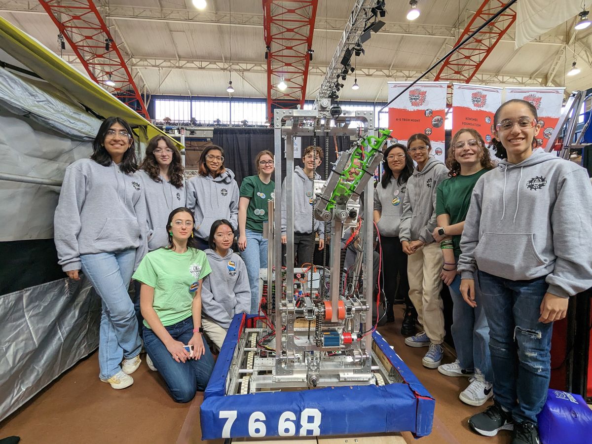 GatorBots Compete in Regional Robotics Contest | Stories Details Page
