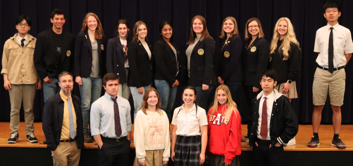 Students, faculty member inducted into Cum Laude Society | News Details