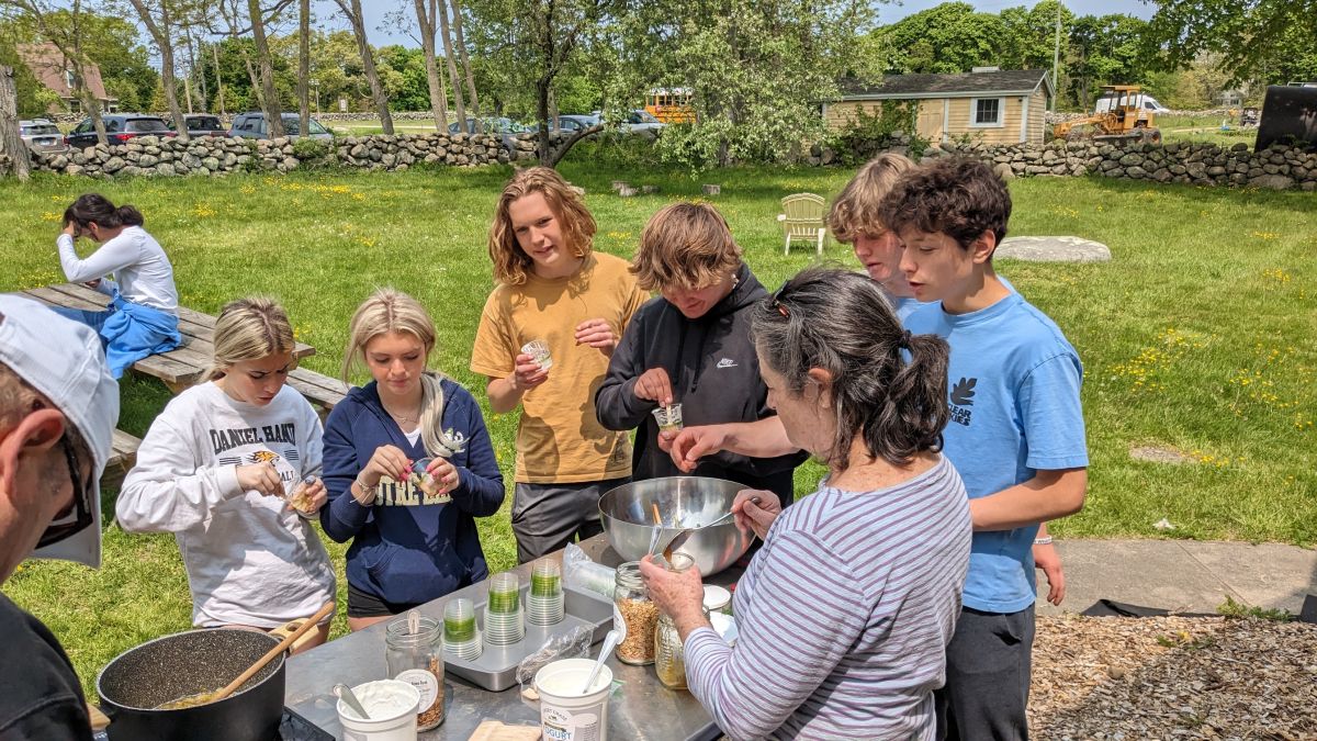 Science Field Trip to Yellow Farmhouse - Madison Public Schools
