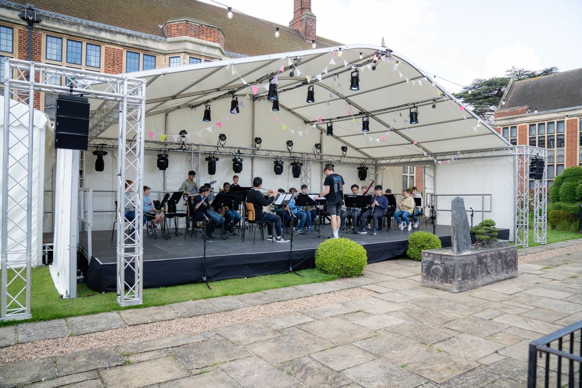 An exciting line up | Blog Article