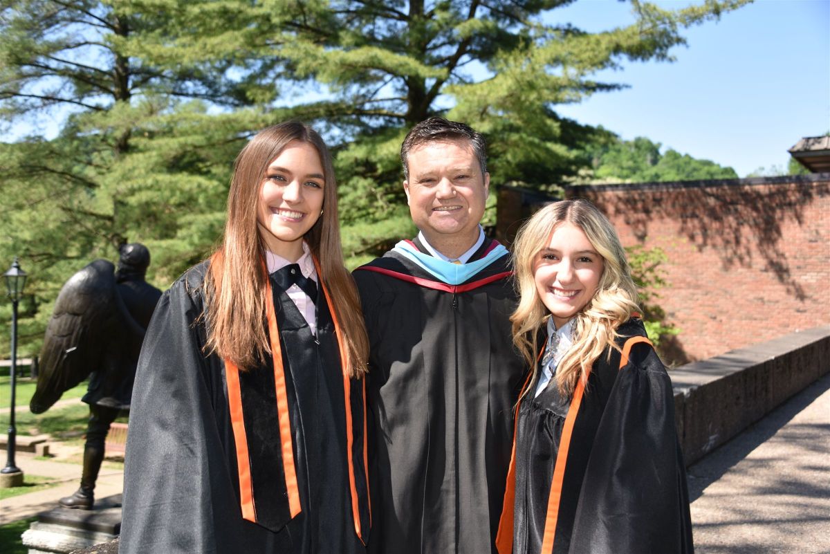 Linsly Celebrates 209th Commencement | Details