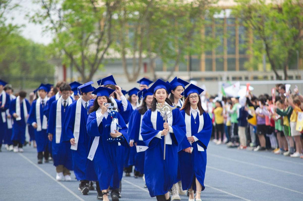 Check out ISB's Senior Parade video! | Stay up-to-date with news and ...