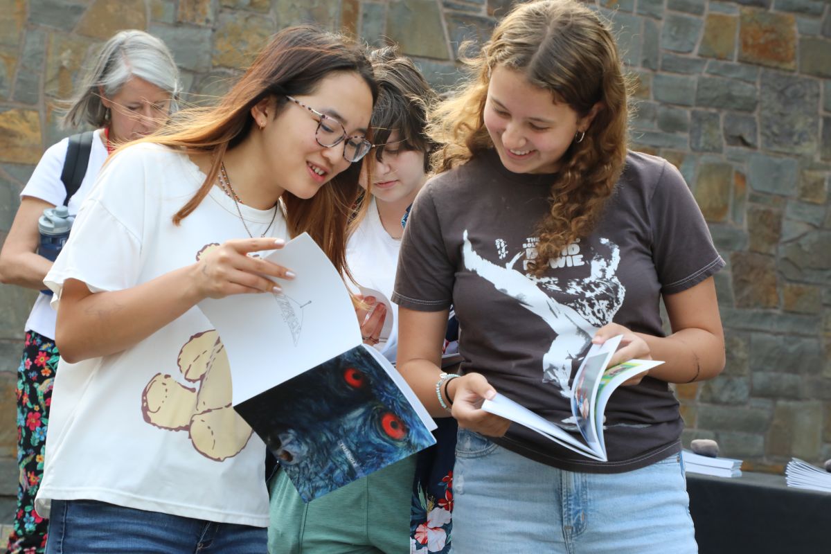 Triangle Magazine Reveal | Snapshot Details