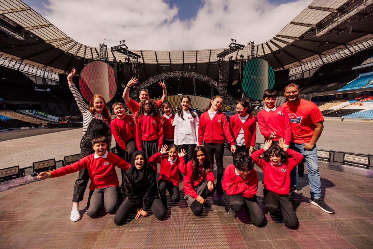 In a sky full of stars, pupils shine at Coldplay concert in Manchester ...