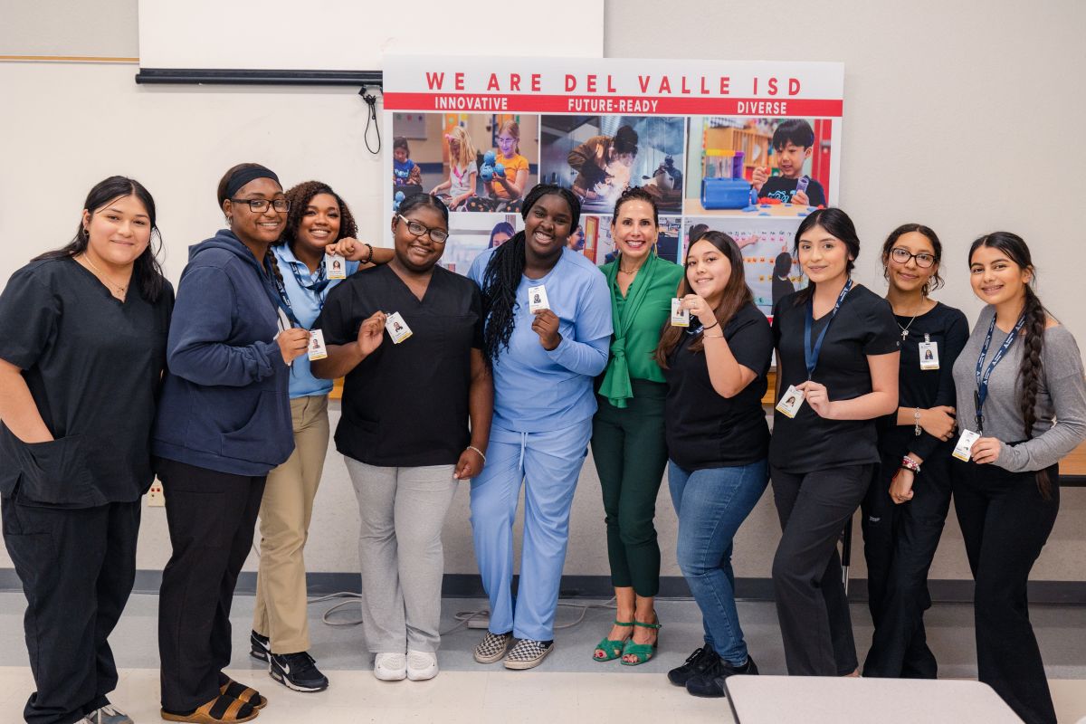 12 CTE juniors help launch intern program with Ascension Seton Medical ...