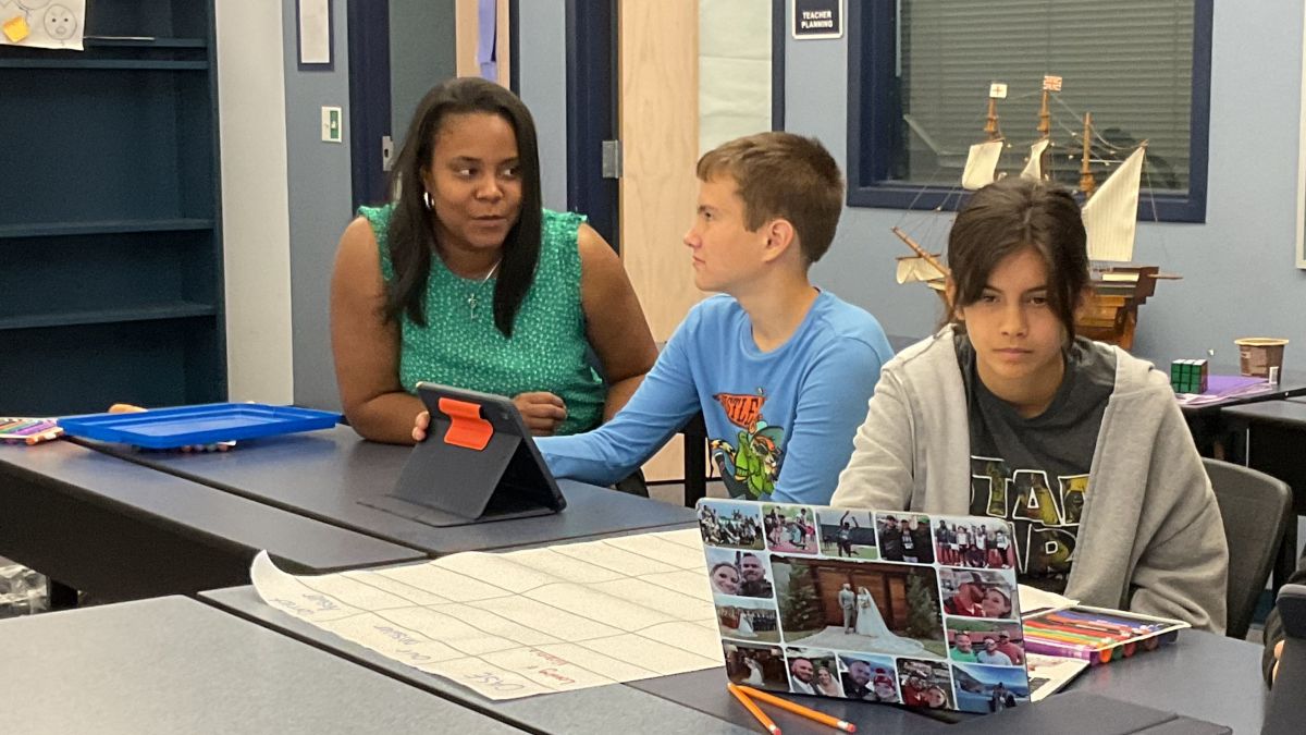 Interim Superintendent Moore Visits STEM Summer Camp Classes | District ...