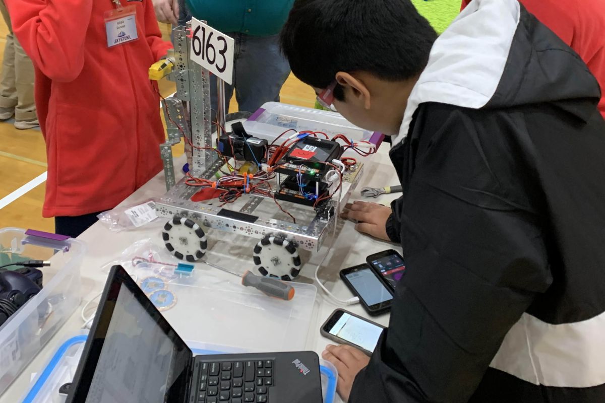 Middle School Robotics: Promoting STEM Skills | News Posts - Eastside ...