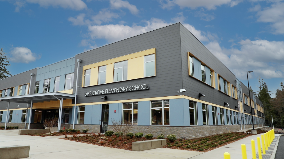 Lake Grove Ribbon Cutting | Story