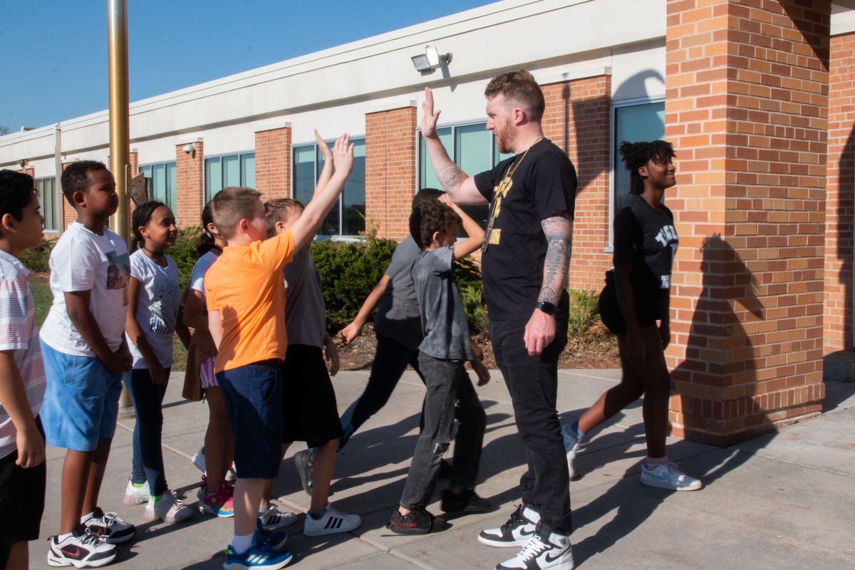 The Next Level: FMS prepares incoming fifth grade students for move to ...