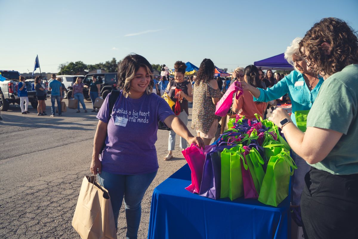 New SAISD Difference Makers Receive Warm Welcome at Annual New to SAISD ...