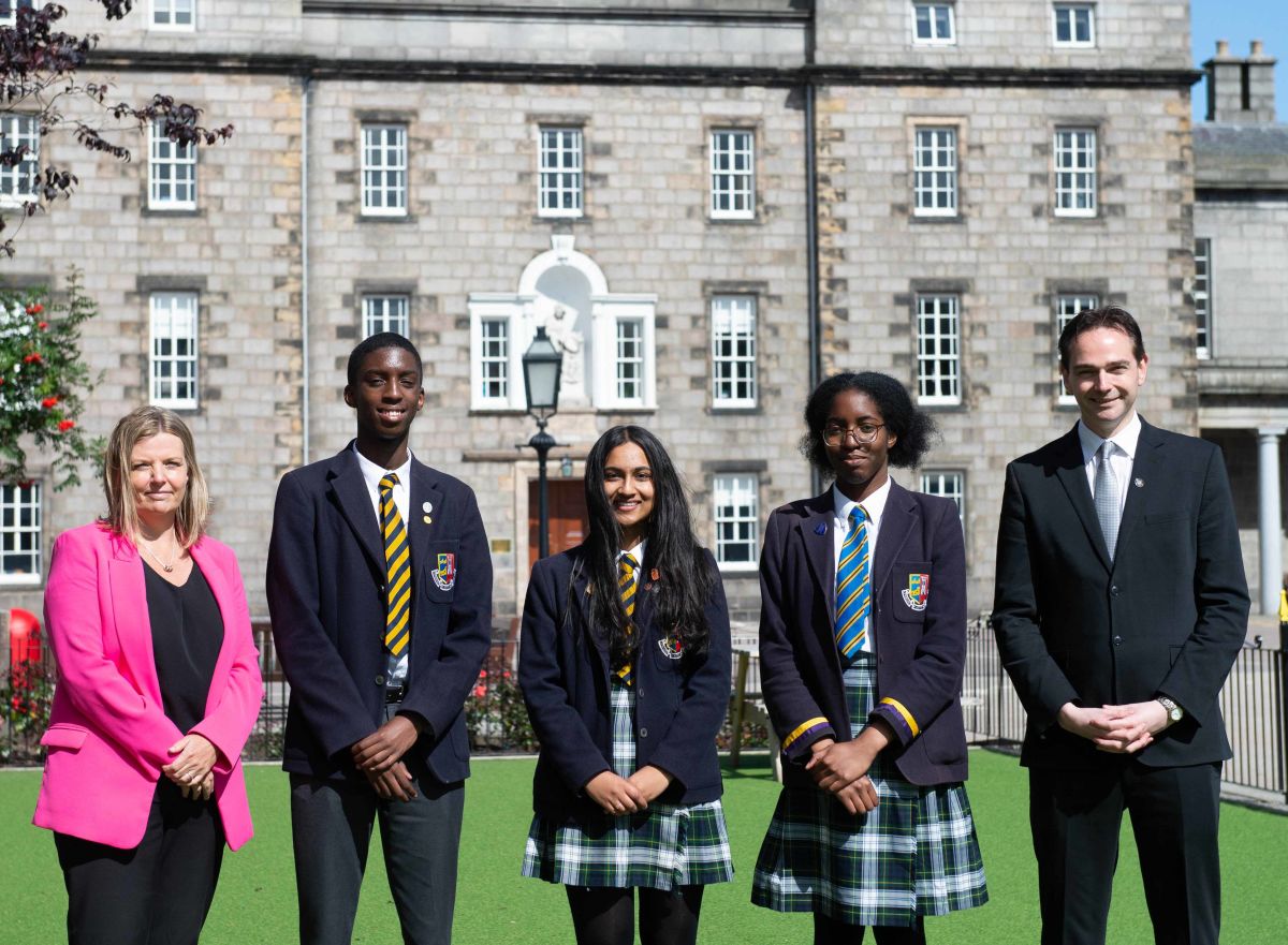 Record number of qualifications secures top post-school destinations ...