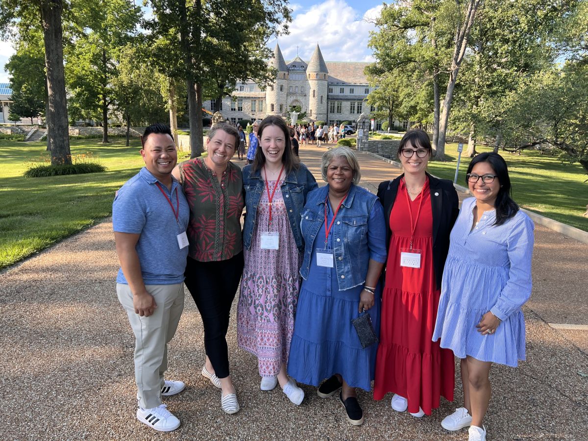 Taking Root: Six Regis Faculty Attend Annual Sacred Heart Network ...