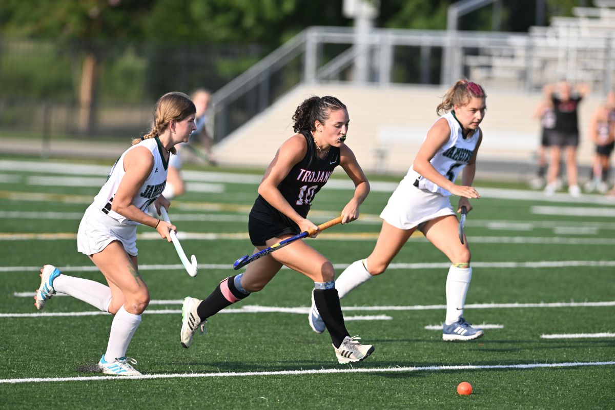 Athlete of the Week 8/21-8/25: Hailey Diggs | News Detail Page