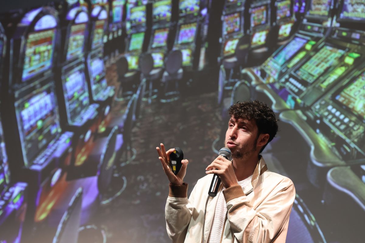 Disconnect to Connect with Social Awakening Founder & CEO Max Stossel ...