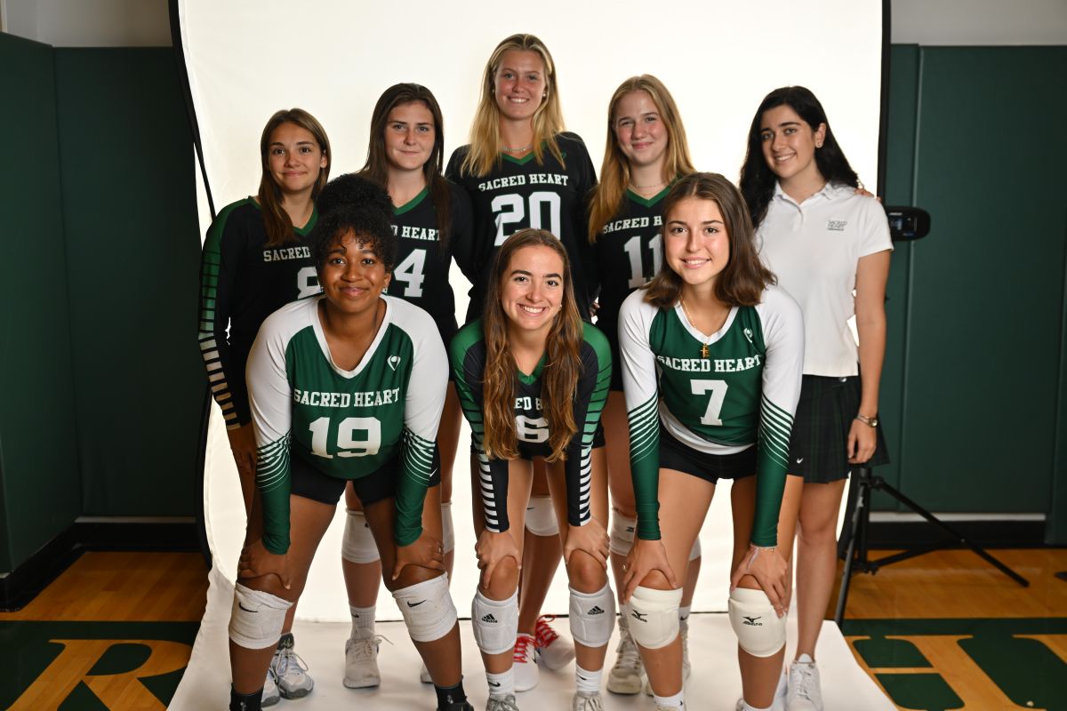 Upper School Student-Athletes Prepare for a Busy Fall Season | Detail