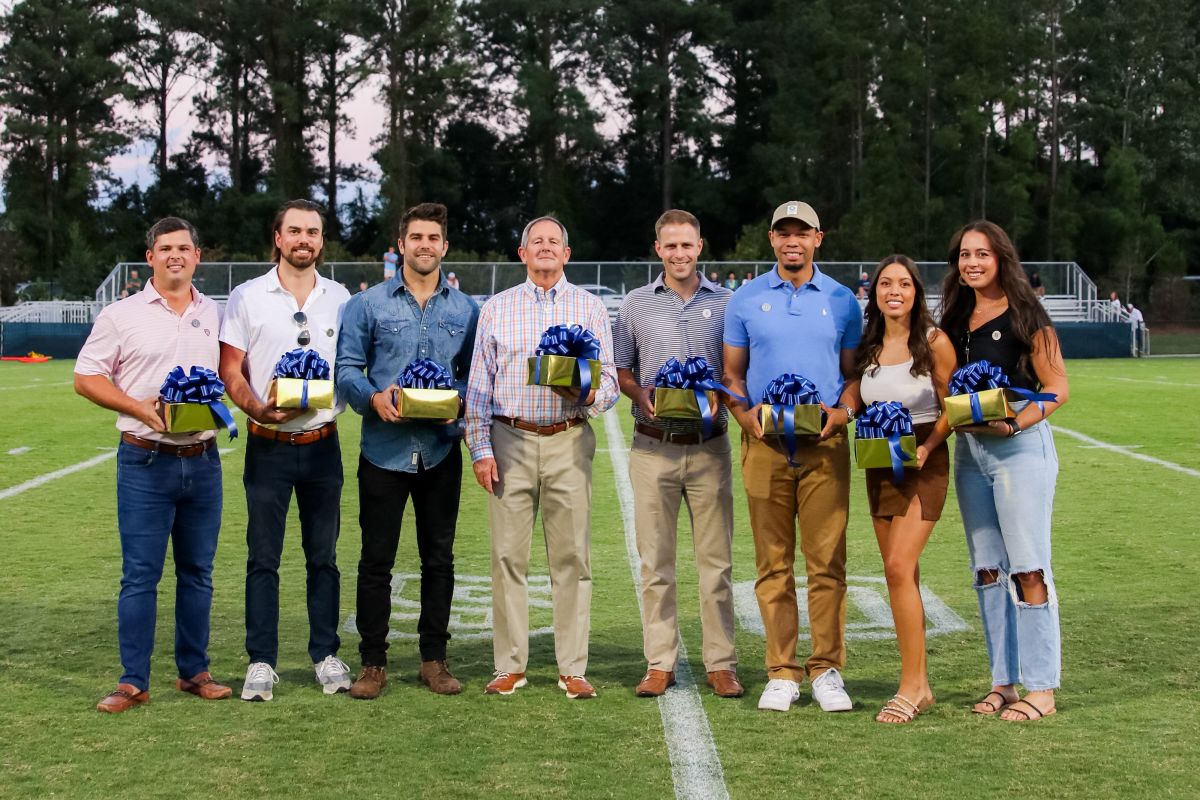 Eight Eagles Inducted Into HHCA Athletics Hall Of Fame | Details