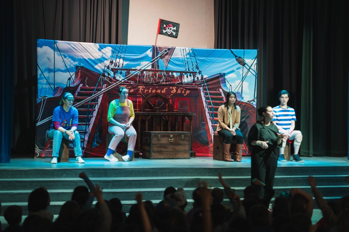 Taproot Theatre Visits Cougar Ridge! | News Article - Cougar Ridge ...