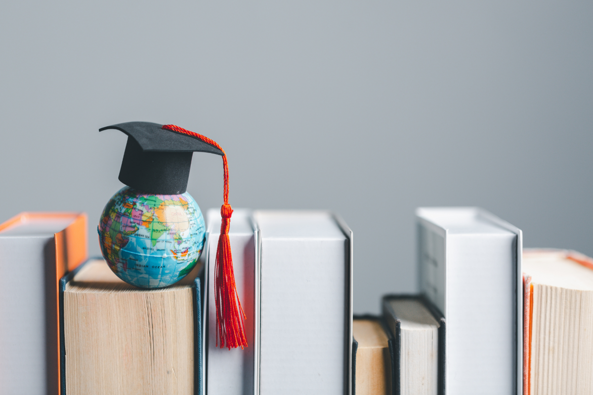 LAS Students Meet Universities from Across the Globe! | post