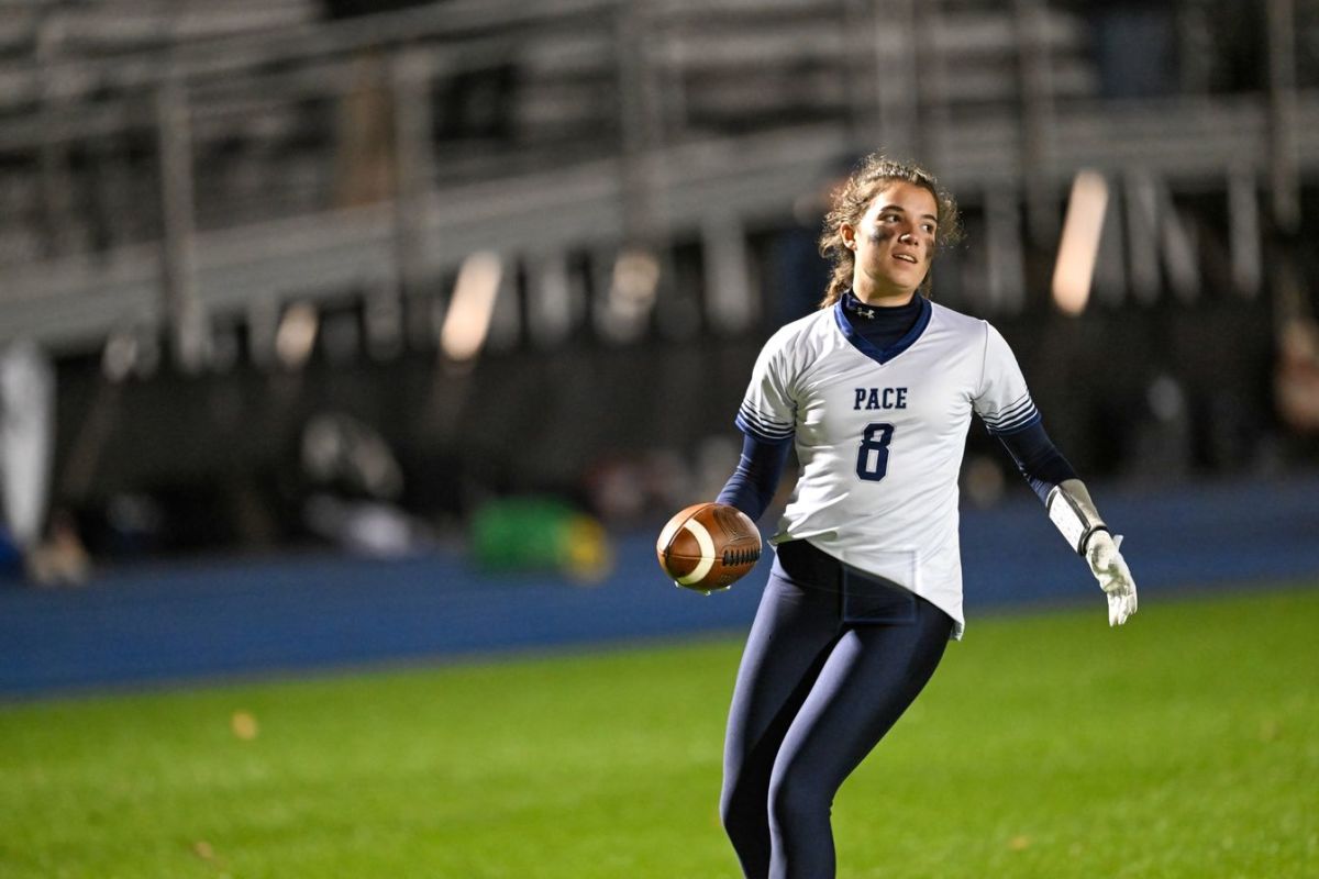 Flag Football Wins Two Area Games | KnightLights