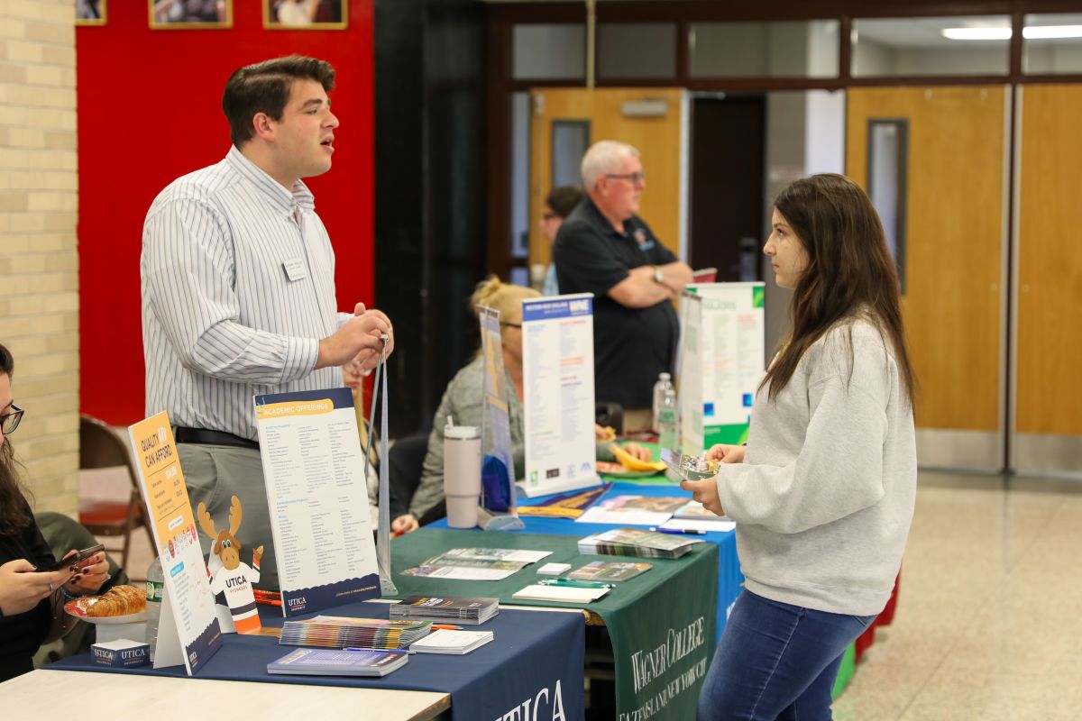 East & West Hold Fall Mini College Fairs | News Post