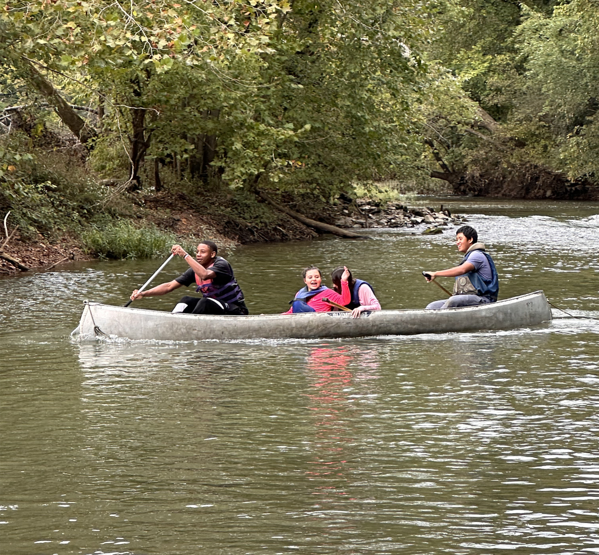 Class trips create outdoor, team experiences | News Details