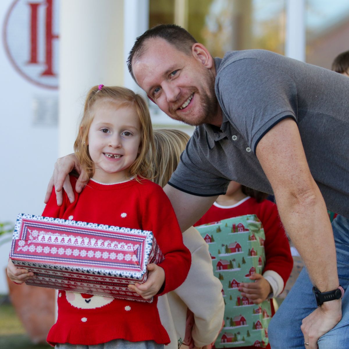 Christmas Cheer & Charity Projects | blog details