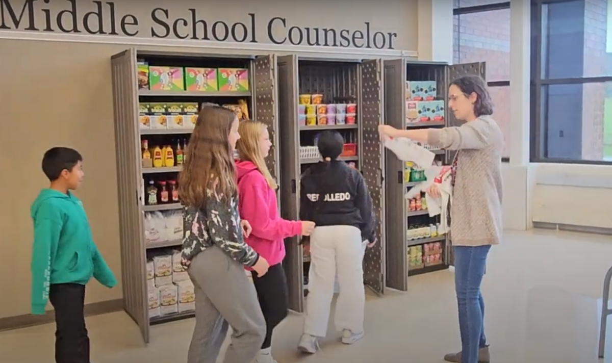 Raider Market Now Open at the Arcadia Middle School! | News