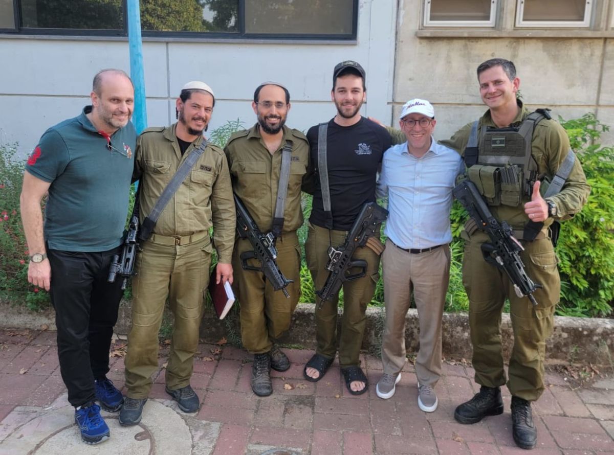 Rabbi Josh ’88 and Rabbi Steinmetz Support Our Alumni, Soldiers, and ...