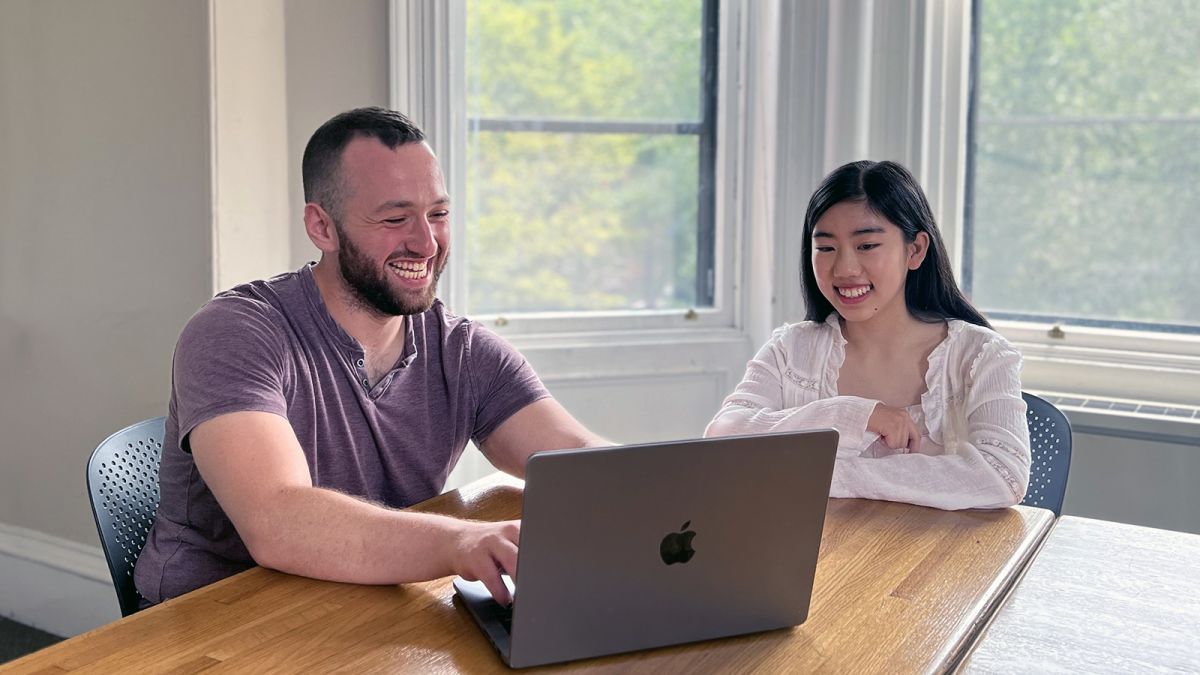 Uncommon Conversations: Programmed to Think Better, with Anna ’26 and Mr. Singer | News Post