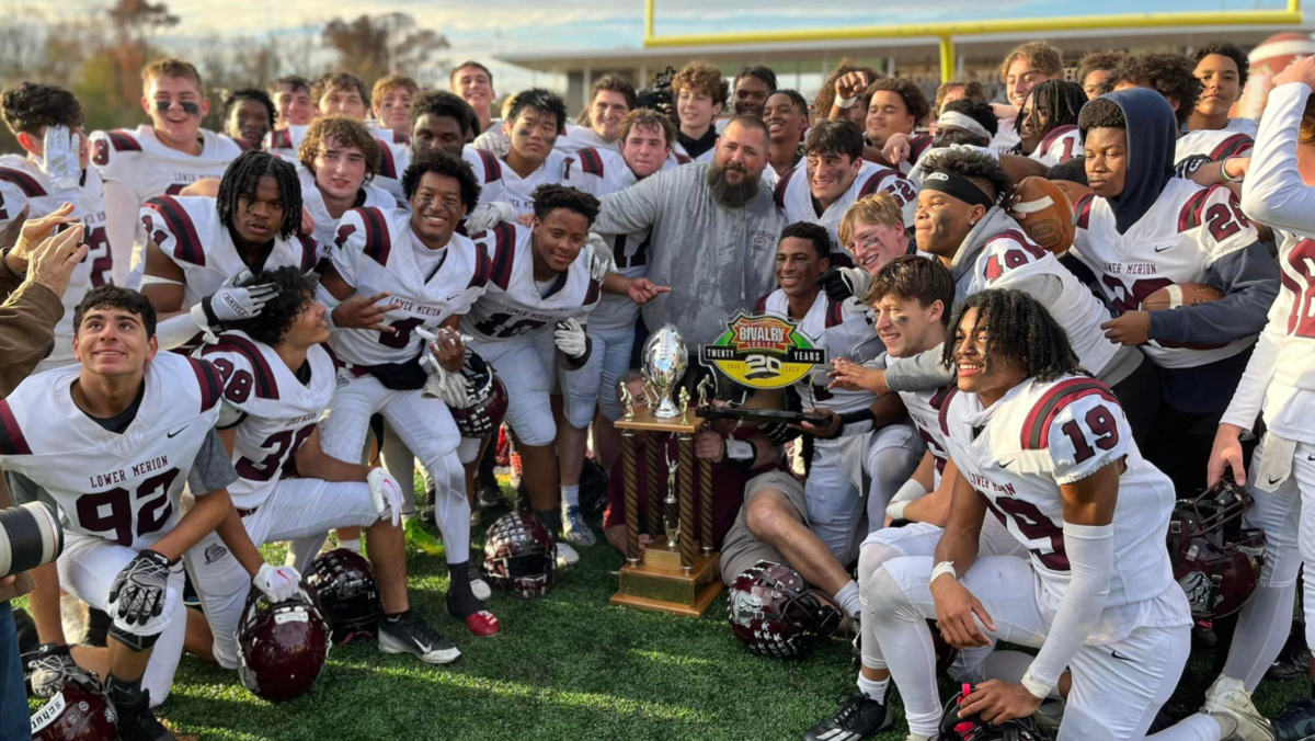 Bulldogs Bulldoze Raptors in 127th Annual Lower Merion-Radnor Football ...