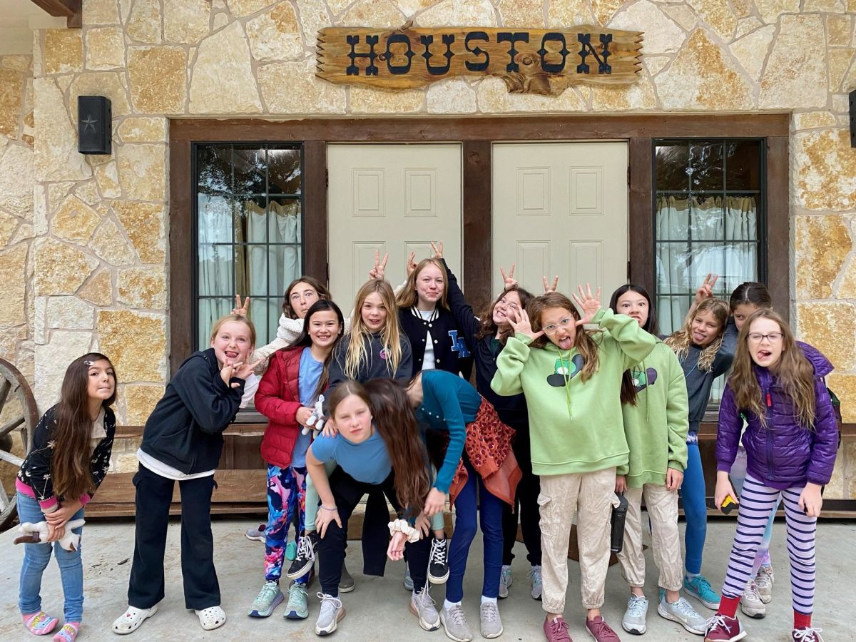 Upper Elementary Takes a Trip to N.C.I. | News