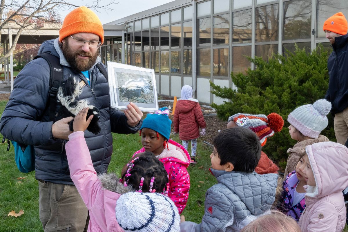 Fridley preschoolers dive into nature with Springbrook visit | News Post