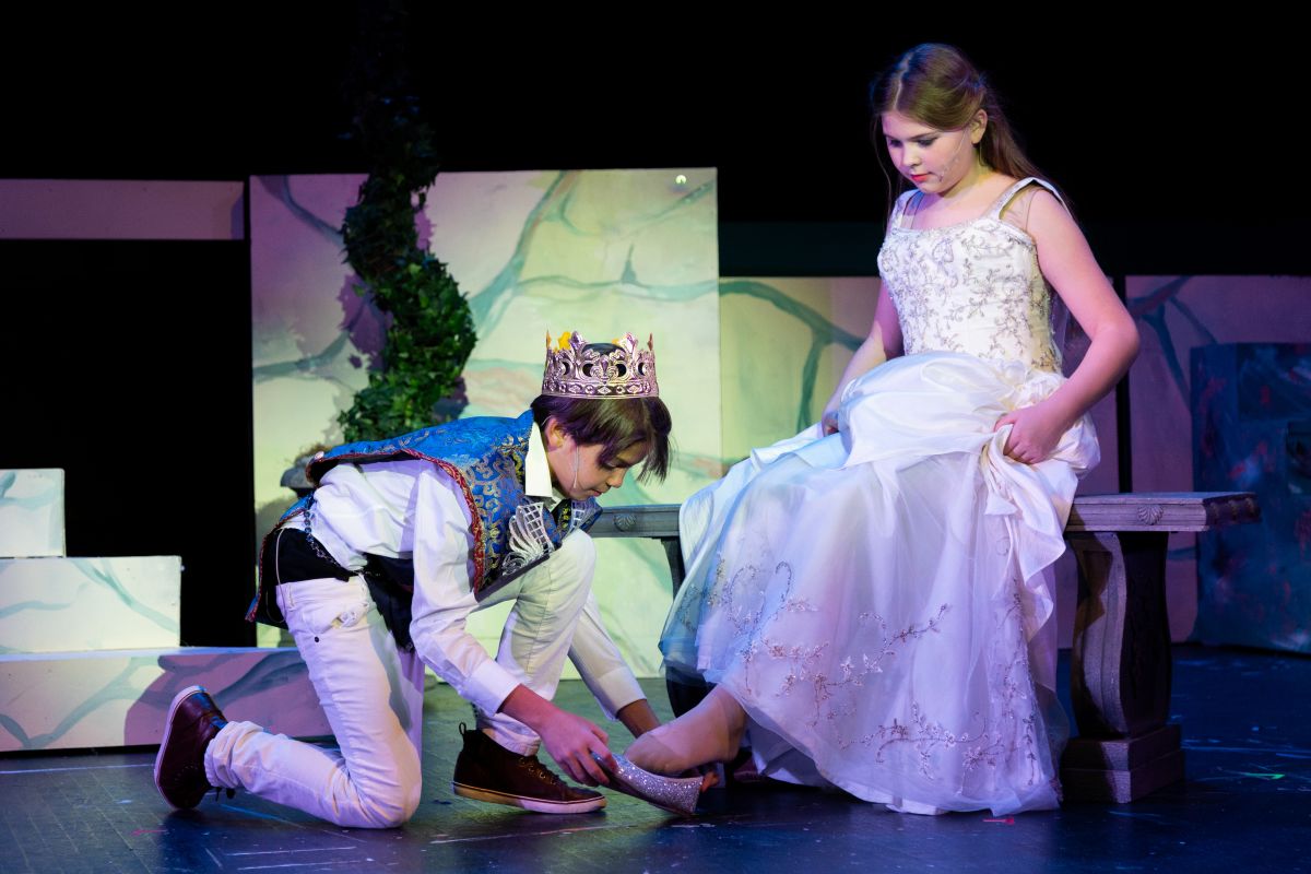 Fifth-Grade Play Creates Magical Moments with "Cinderella" | News ...