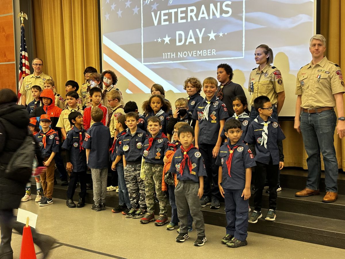 Veterans Day at Creekside! | News Article - Creekside Elementary School